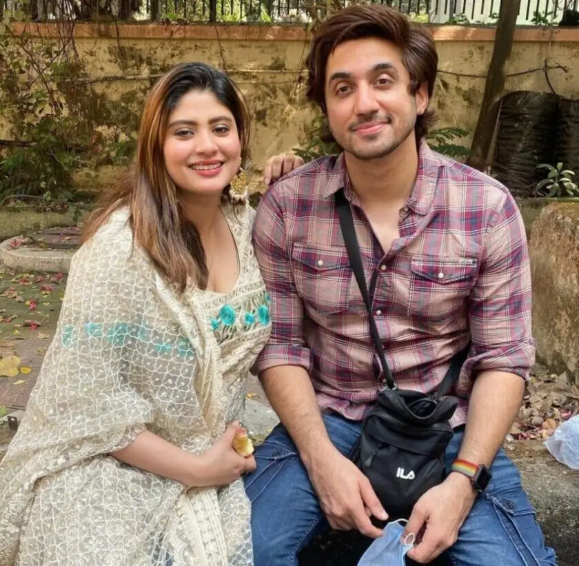 Mumbiker Nikhil: Wiki, Bio, Age, Height, Family, Wife, Net Worth