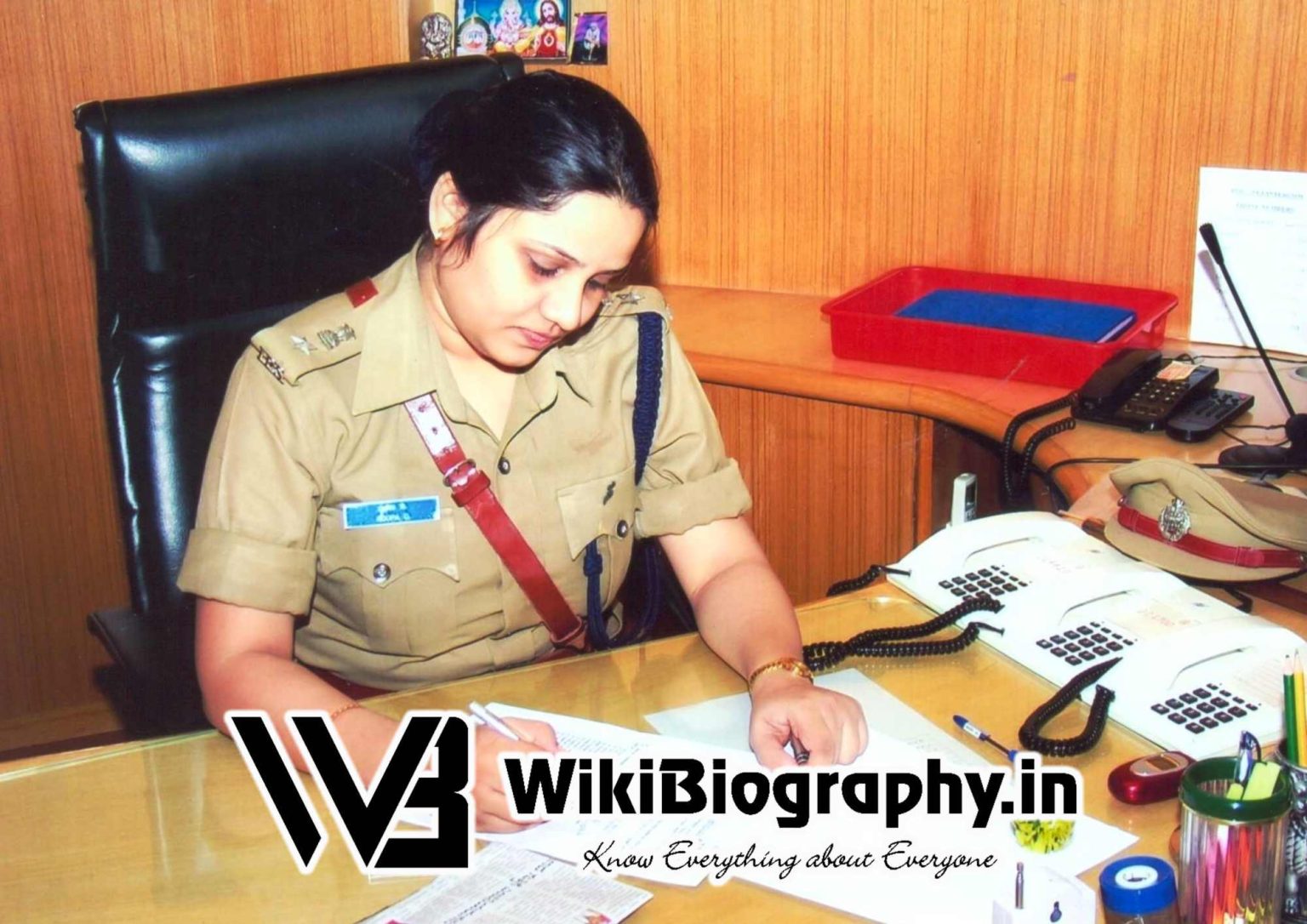 D Roopa: Wiki, Bio, Age, IPS Officer, Career, Husband, Family
