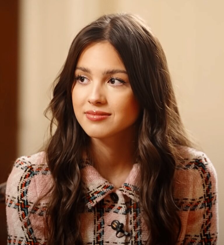 Olivia Rodrigo: Wiki, Bio, Age, Height, Parents, Songs, Boyfriend, Net ...