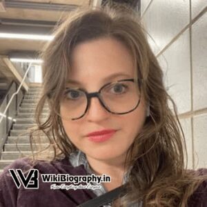 Libby Emmons: Wiki, Bio, Age, Height, Husband, Son, Net Worth