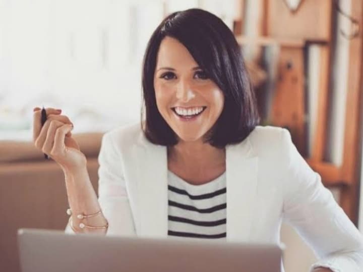 Rachel Corbett: Wiki, Bio, Age, Height, Journalist, Partner, Net Worth