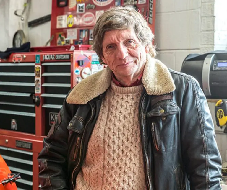 David Grainger: Wiki, Bio, Age, Profession, Height, Wife, Family