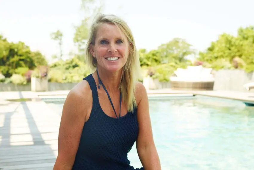 Elin Hilderbrand: Wiki, Bio, Age, Books, Family, Husband, Nationality