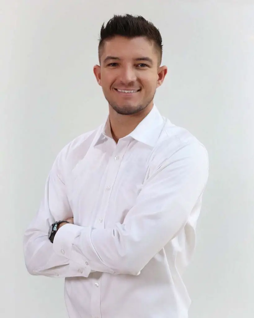 Jake Dennis: Wiki (Racer), Bio, Age, Height, Family, Partners, Net Worth