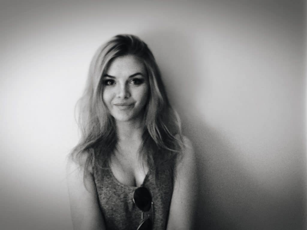 Sarah Emig: Wiki, Bio, Age, Boyfriend, Family, Career, Tv Show, Net Worth