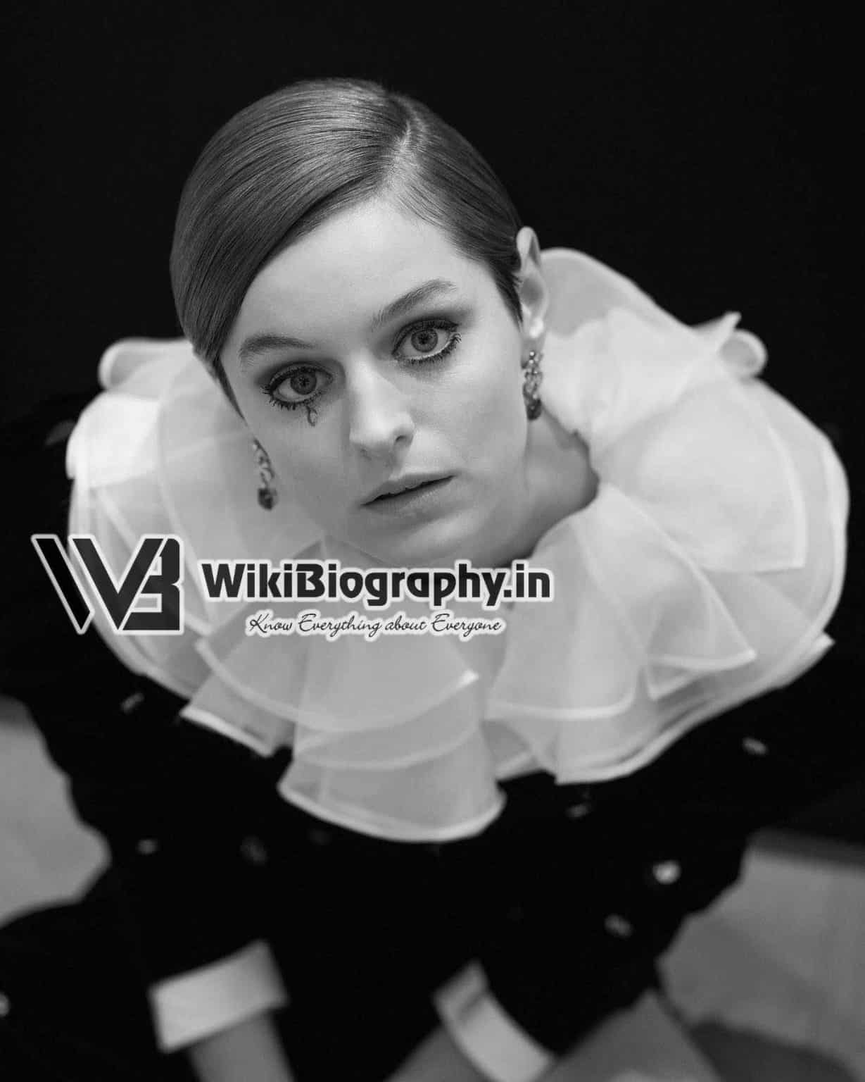 Emma Corrin: Wiki, Bio, Age, Movies, The Crown, Gender Neutral