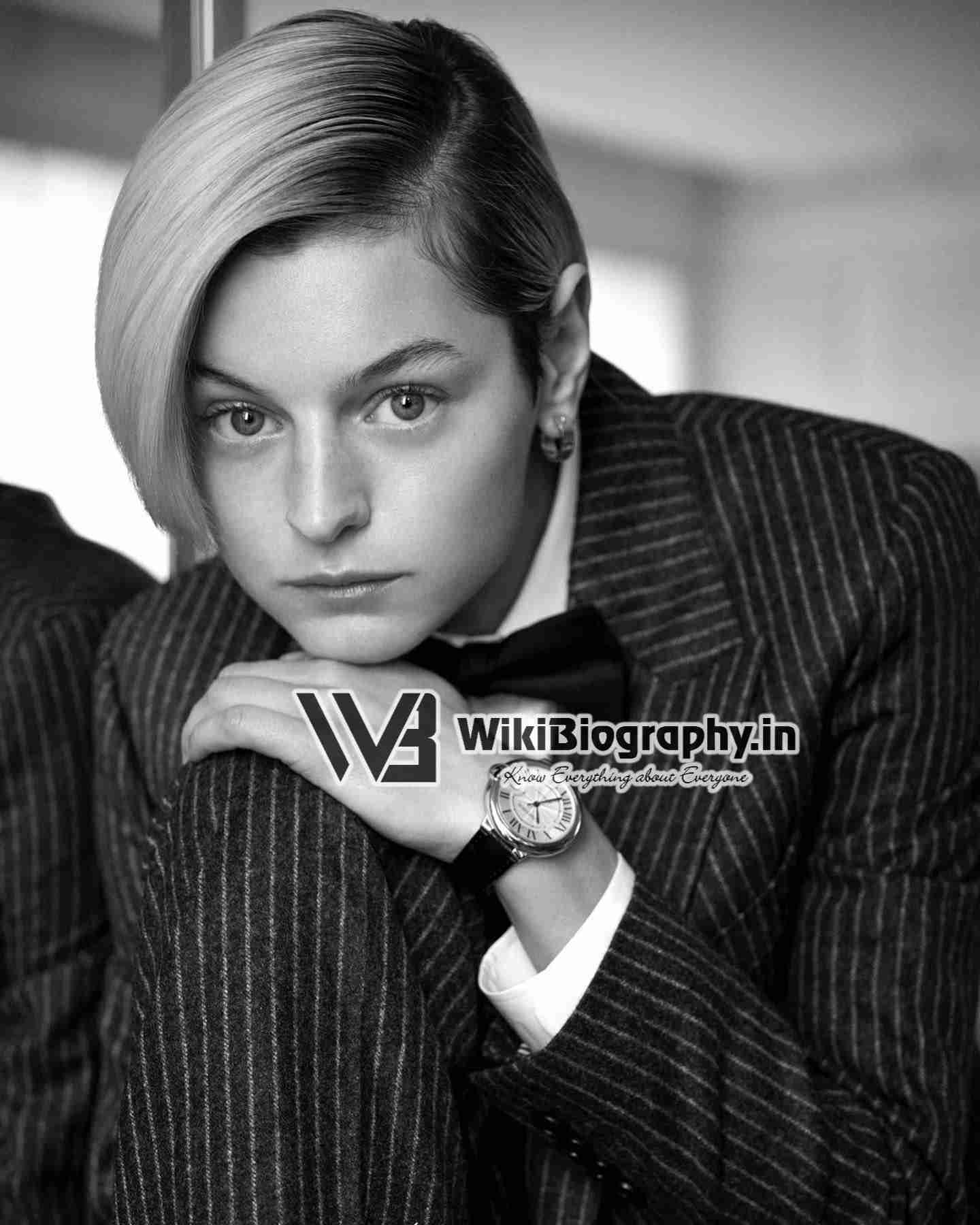 Emma Corrin: Wiki, Bio, Age, Movies, The Crown, Gender Neutral