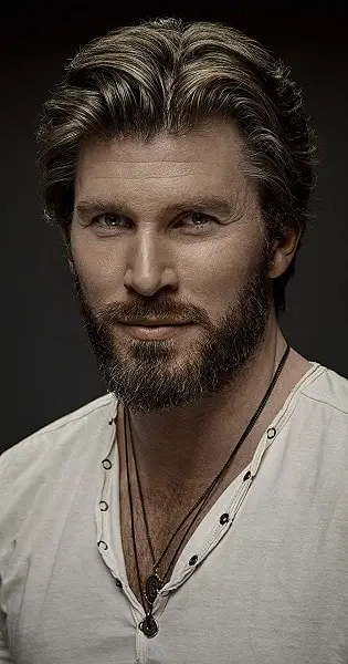 Christopher Russell: Wiki, Bio, Wife, Parents, Family, Religion, Net worth