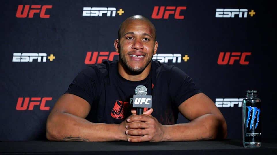 Ciryl Gane: Wiki, Bio, Age, Weight, Height, Career, Girlfriend, Net Worth