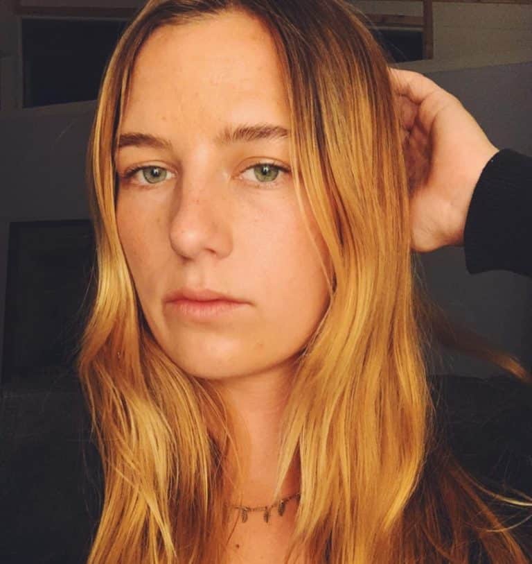 Sarah Brady Surfer (Girlfriend of Jonah Hill): Wiki, Bio, Age, Family ...