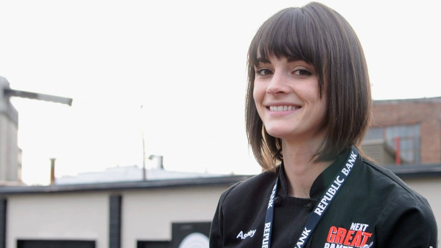 Ashley Holt: Wiki (Bake Squad Netflix), Bio, Age, Husband, Net Worth