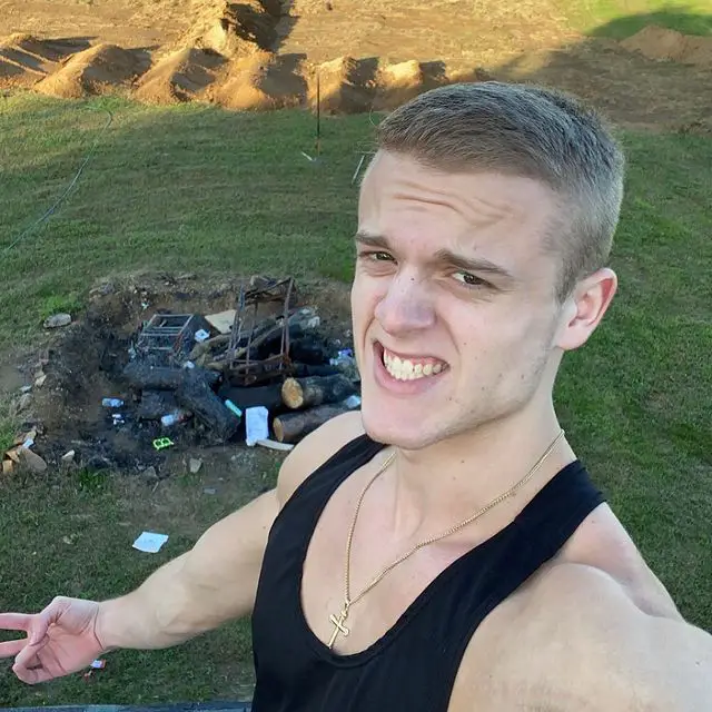 Joe Bartolozzi: Wiki, Bio, Age, Family, Career, Height, Girlfriend, Net ...