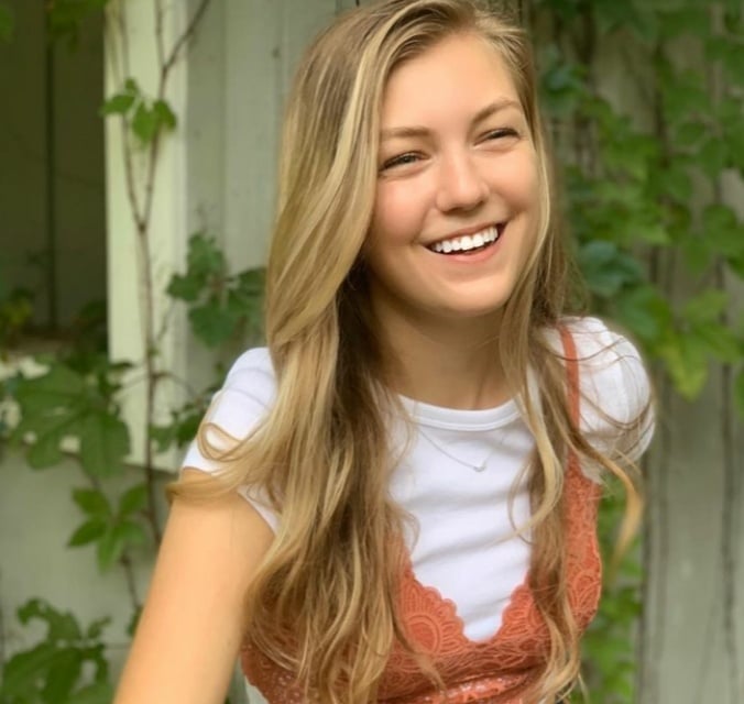 Gabby Petito: Wiki, Bio, Age, Career, Family, Boyfriend, Death, Net Worth