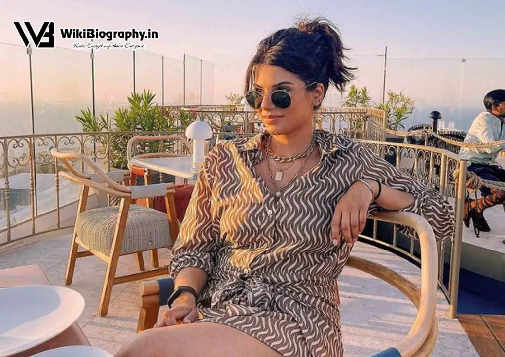 Ruby Bhogal: Wiki, Bio, Age, Career, Boyfriend, Family, Net Worth