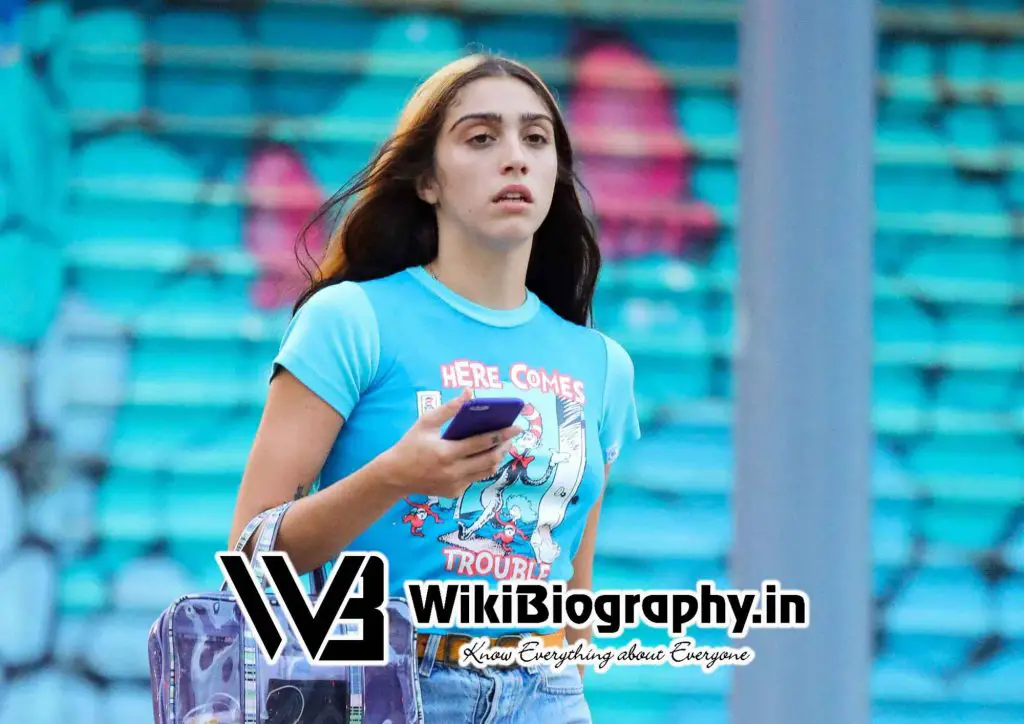 Lourdes Leon: Wiki, Bio, Age, Family, Boyfriend, Career, Net-Worth