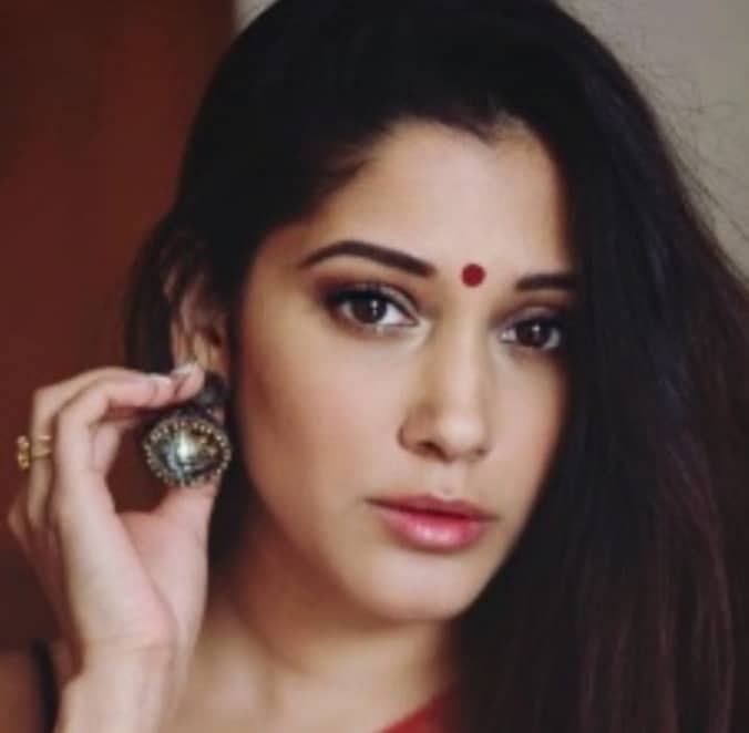 Aneesha Joshi: Wiki, Bio, Age, Career, Family, Caste, Husband, Net Worth