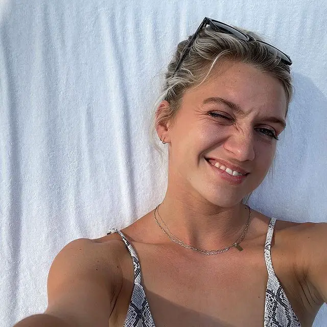 Anna Sitar: Wiki, Bio, Age, Career, Net Worth, TikTok, Family, Boyfriend