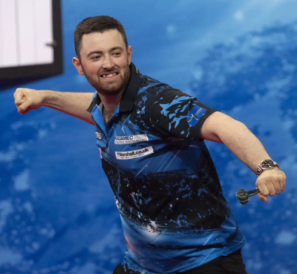 Luke Humphries: Wiki, Bio, Age, Height, Family, Career, Net Worth, Wife