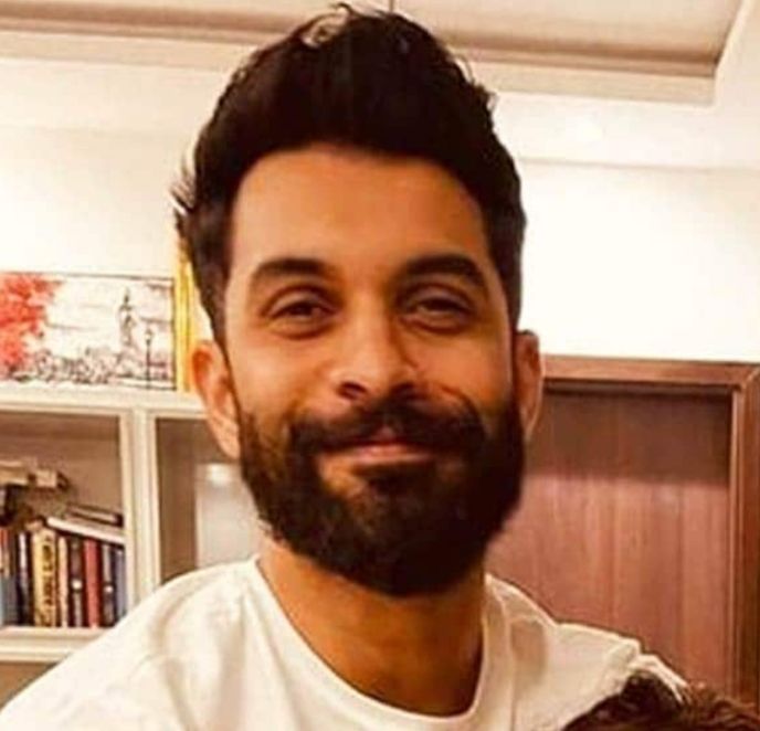 Suraj Nambiar: Wiki (Mouni Roy's Husband), Bio, Age, Family, Net Worth