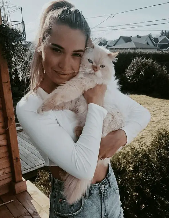 Kayla Thibault: Wiki, Bio, Age, Boyfriend, Net Worth, Family, Education