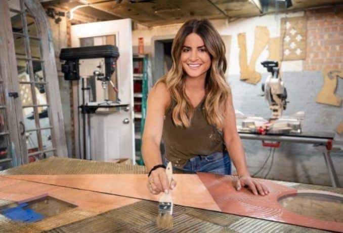 Alison Victoria: Wiki, Bio, Age, Height, Career, Family, Husband, Net Worth