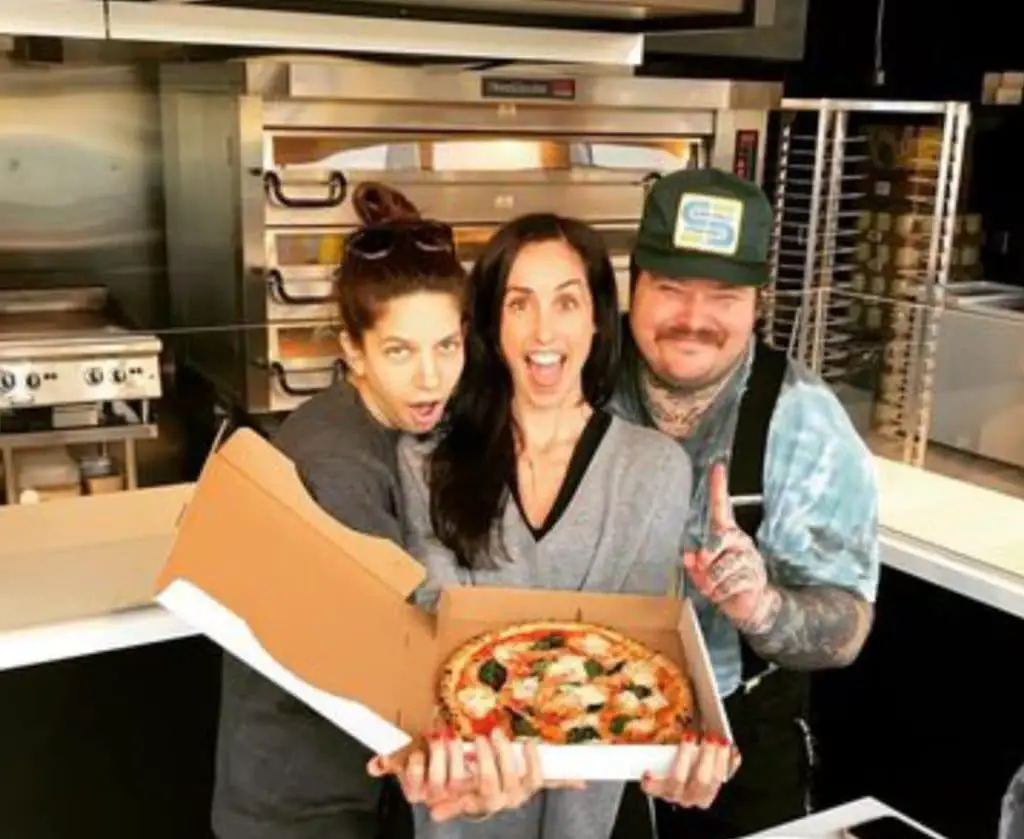 Catherine Reitman: Wiki, Bio, Age, Family, Husband, Kids, Ethnicity, Height