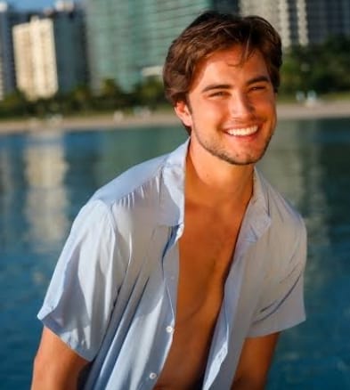 Carson Rowland: Wiki, Bio, Age, Marriage, Wife, Height, Sister