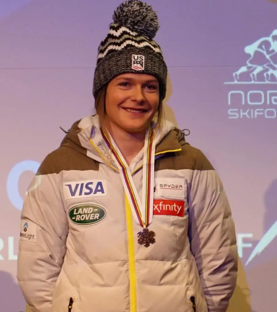 Keely Cashman: Wiki, Bio, Age, Family, Height, Boyfriend, Injury, College