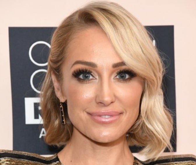 Mary Fitzgerald: Wiki (Selling Sunset), Bio, Age, Height, Husband, Net ...