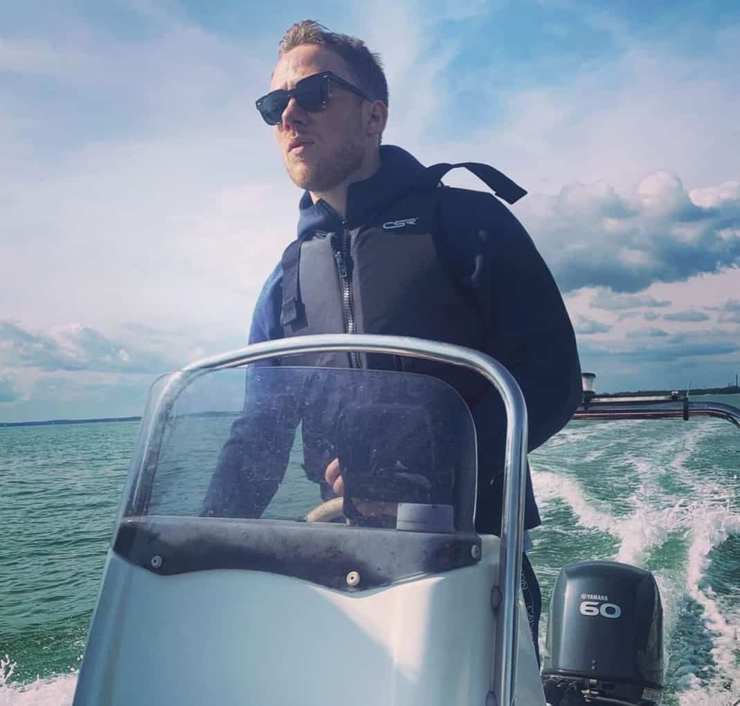 Joe Cole (Actor): Wiki, Bio, Age, Height, Brother, Girlfriend, Net Worth