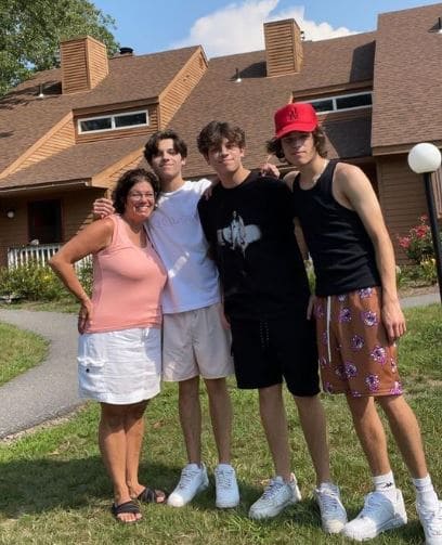 Christopher Sturniolo: Wiki, Bio, Age, Height, Family, Girlfriend, Net ...