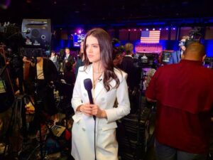 Lydia Moynihan: Wiki, Bio, Age, Height, Career, Husband, Net Worth