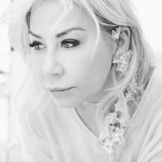 Anna Shay: Wiki, Bio, Age, Height, Net Worth, Husband, Son, Parents