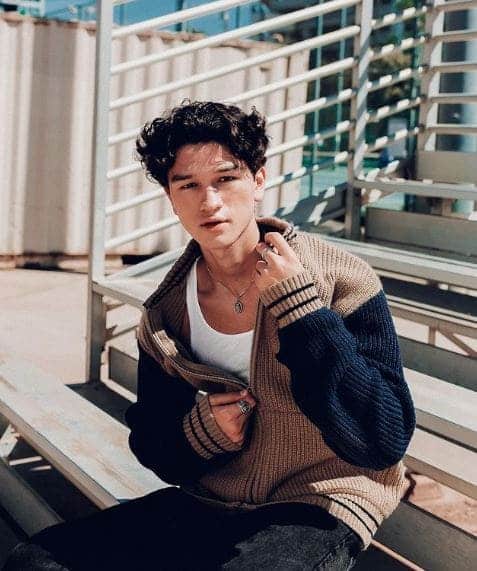 Charlie Bushnell: Wiki, Bio, Age, Height, Parents, Movies, Girlfriend ...