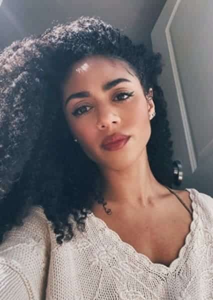 Chelsea Tavares: Wiki, Bio, Age, Height, Parents, Partner, Son, Net Worth