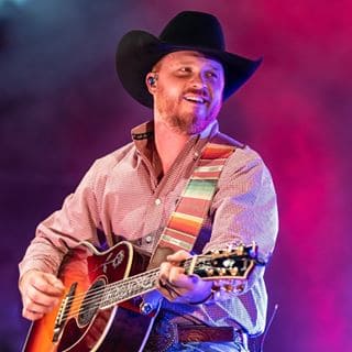Cody Johnson: Wiki, Bio, Age, Height, Singer, Family, Wife, Net Worth