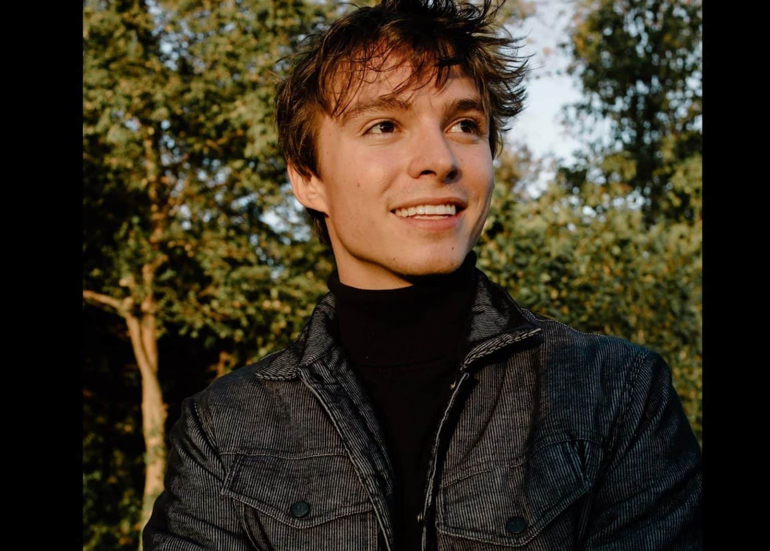 Nicholas Chavez: Wiki, Bio, Age, Height, Parents, Girlfriend, Net Worth