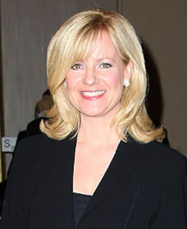 Bonnie Hunt: Wiki, Bio, Age, Height, Movies, Husband, Kids, Net Worth