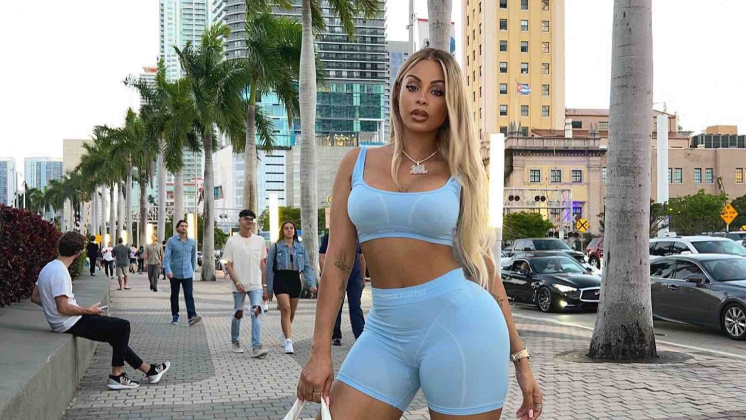 Ana Montana Wiki Bio Age Height Net Worth Boyfriend Family