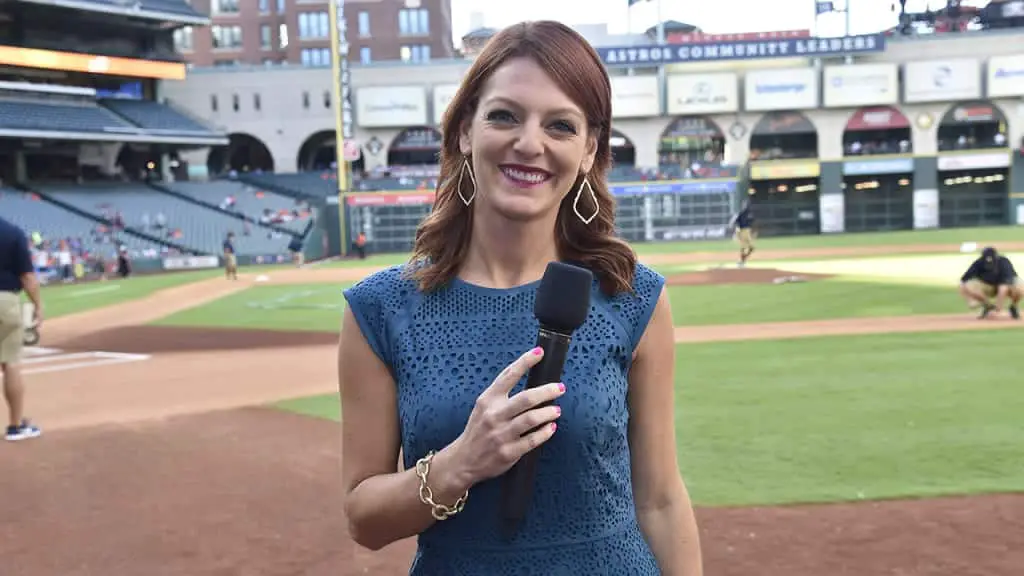 Julia Morales: Wiki, Bio, Age, Height, Parents, Husband, Net Worth