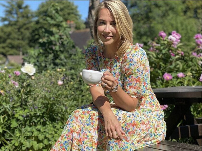 Laura Hamilton: Wiki, Bio, Age, Height, Parents, Husband, Illness, Net ...