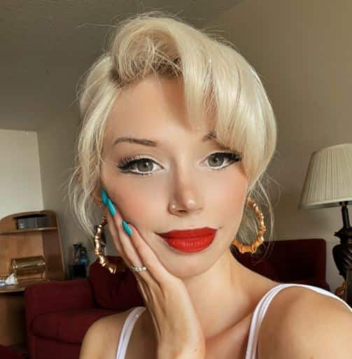 Pinup Pixie: Wiki, Bio, Age, Height, Parents, Husband, Net Worth