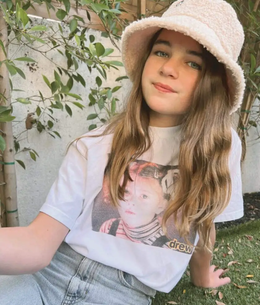 Raegan Revord: Wiki, Bio, Age, Height, Family, Parents, Boyfriend, Net ...