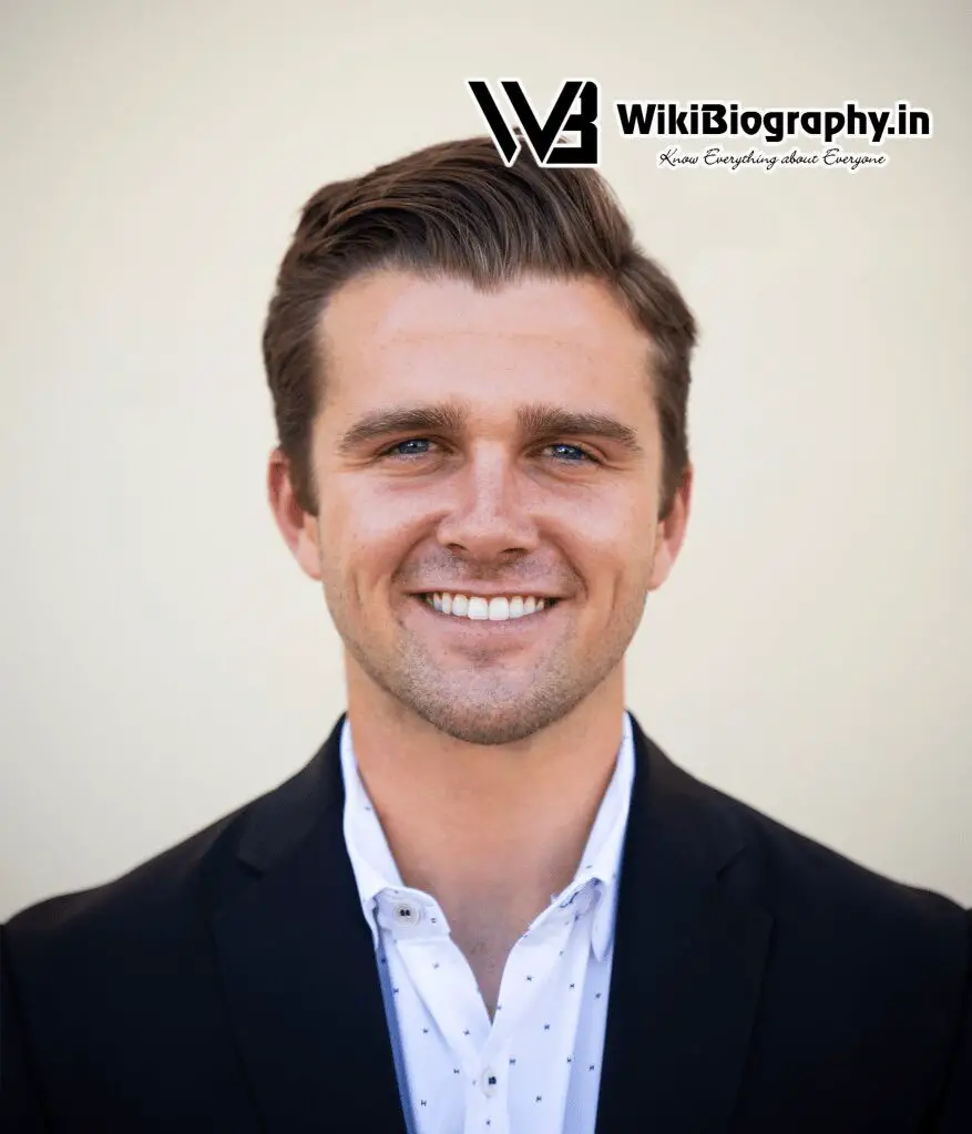 Jackson Hinkle: Wiki, Bio, Age, Height, Family, Wife, Net Worth