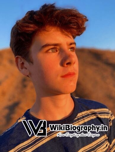 Elliot Grihault: Wiki, Bio, Age, Height, Movies, Parents, Girlfriend