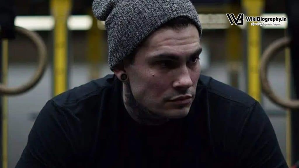 Dustin Tyler: Wiki, Bio, Height, Age, Earnings, Girlfriend, Net Worth ...