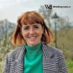 Cally Beaton: Wiki, Bio, Age, Height, Comedian, Husband, Daughter, Net ...