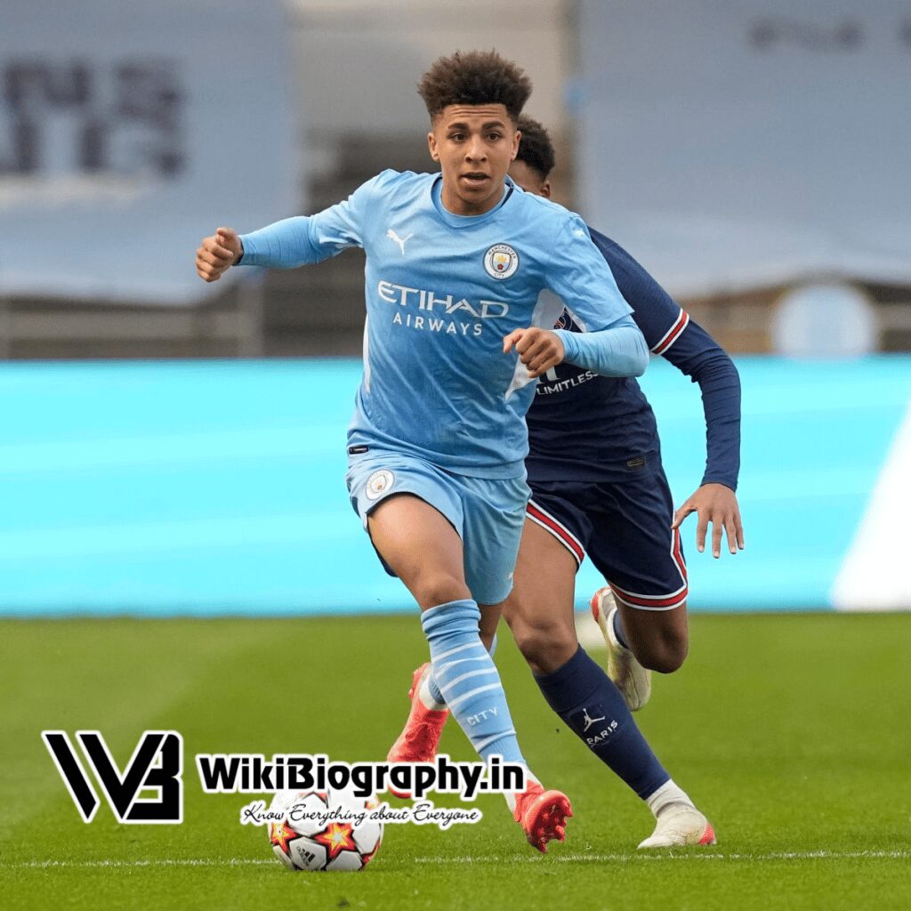 Rico Lewis: Wiki, Bio, Age, Height, Father, FIFA, Salary, Girlfriend