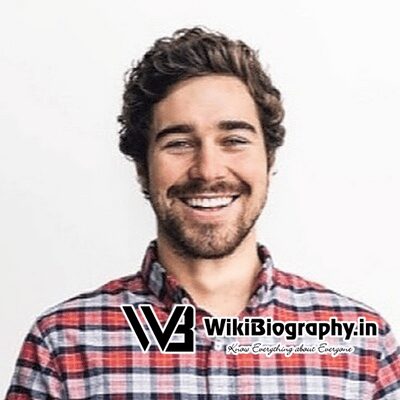 Cole Barnett: Wiki (Love is Blind), Bio, Age, Height Family, Girlfriend