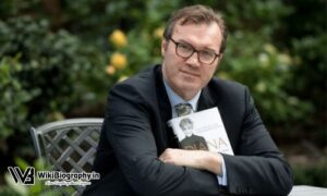 Andrew Morton: Wiki, Bio, Age, Height, Wife, Books, Queen, Diana